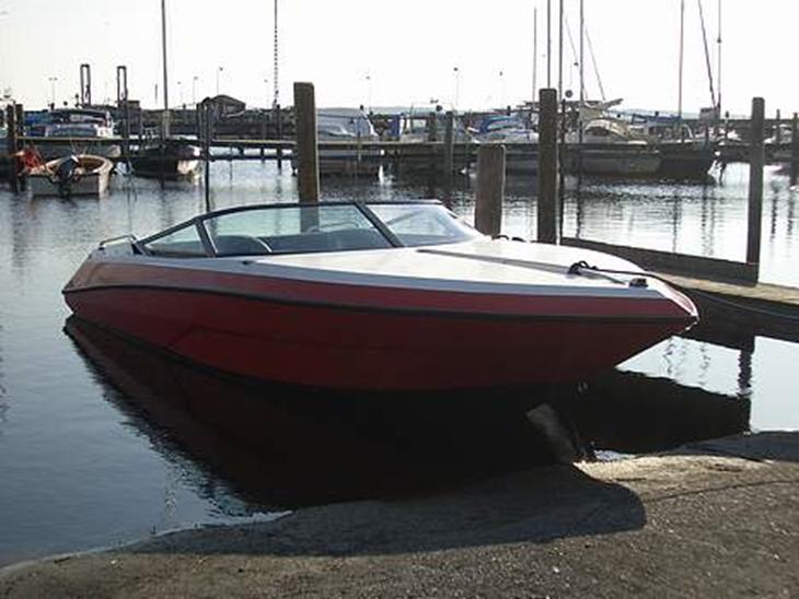 Glastron GX219 Ultra - 1988