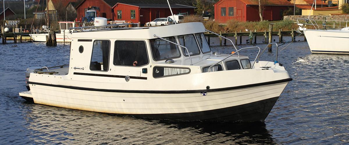 Uttern 7000 - 1988 - God hygge-tur- og fiskebåd me...