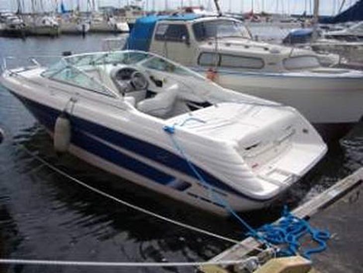 Sea Ray 220 OVERNIGHTER - 1995