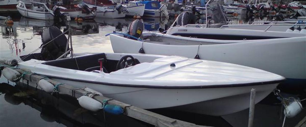 Selco 13" - Det hvide negerlyn! - 1990 - Lækker lille sag, som sejler ...