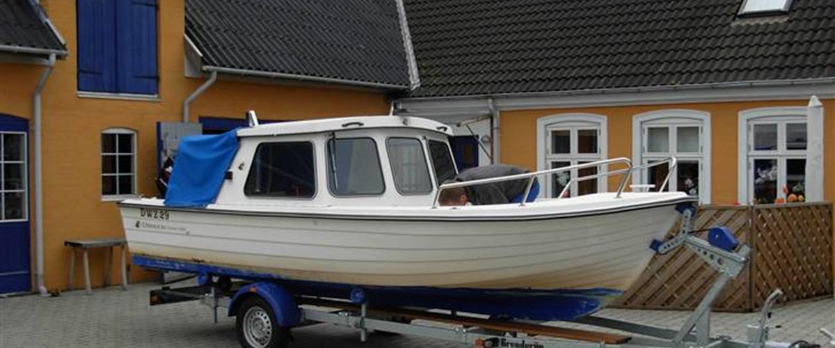 Uttern 5600 mr - 2001 - Dejlig båd der skal bruges ti...