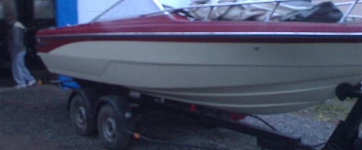 Glastron V-194 XL - 1980 - Lækker speedbåd i en god stør...