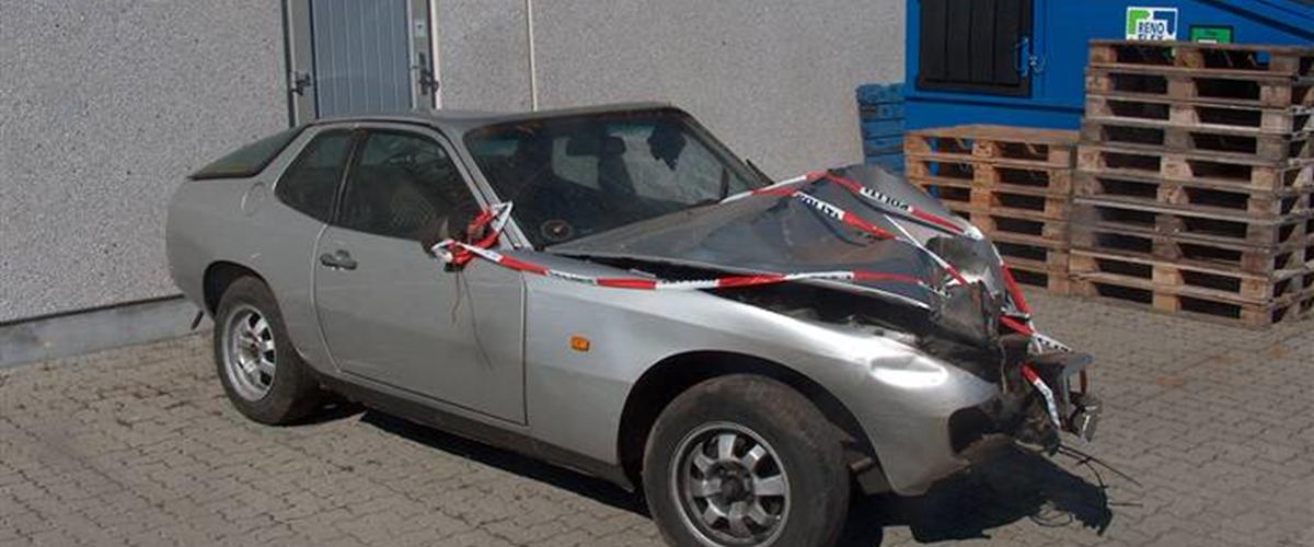 Skadet Porsche 924 - Diverse bil - Uploadet af Bryan