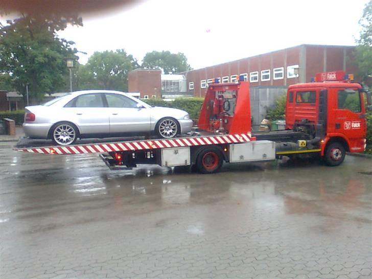 Audi'en på ladvogn! - Diverse bil - Fotos fra Nicklas O
