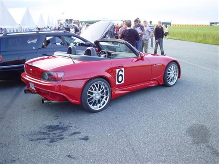 Fede biler og lækre damer - Udstillinger og messer - Fotos fra Anders L