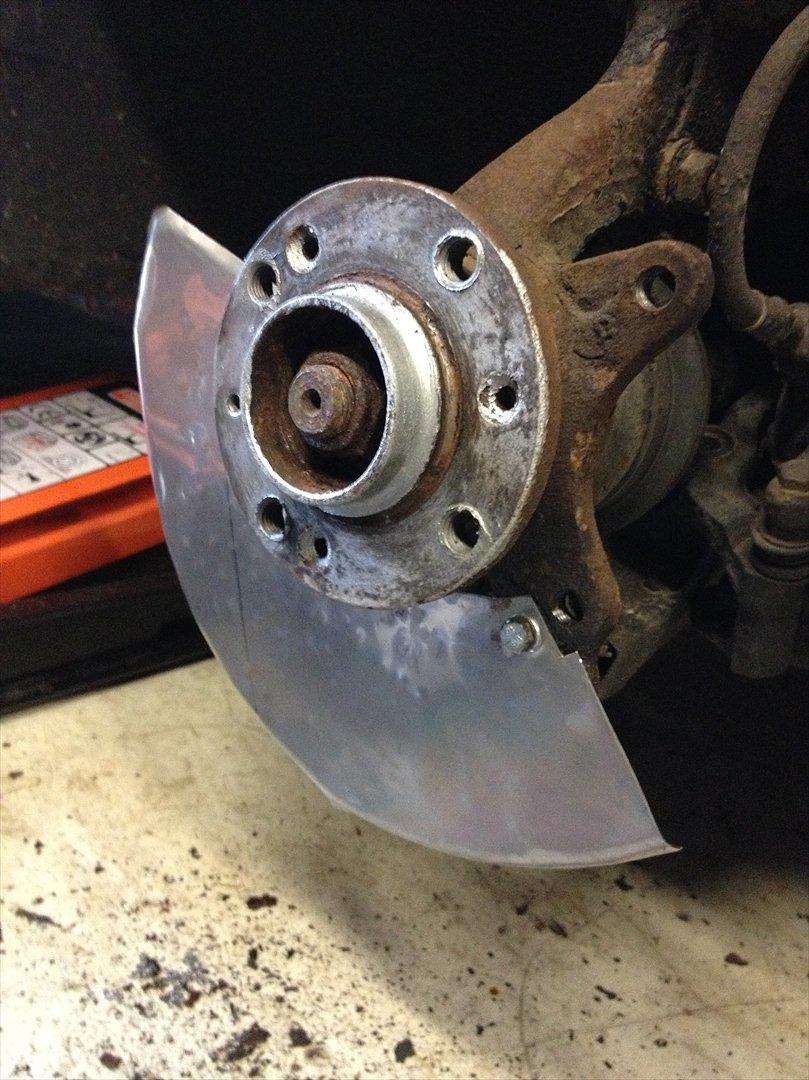 Hjemmebukket - og klippet ankerplader i rustfri plade ! - Diverse bil ...