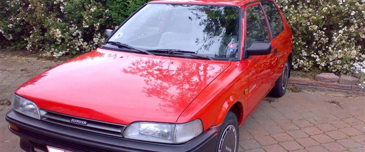 Toyota Corolla - 1990