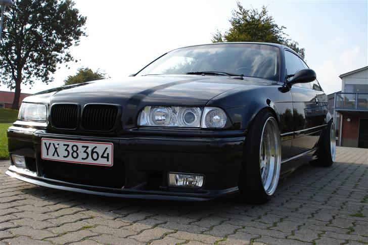 BMW E36 325 Coupé "Solgt" - Billeder af biler - Uploaded af Lømlen