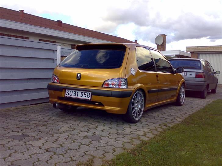 Peugeot 106-16v - Billeder af biler - Uploaded af Jesper - 3liter.dk