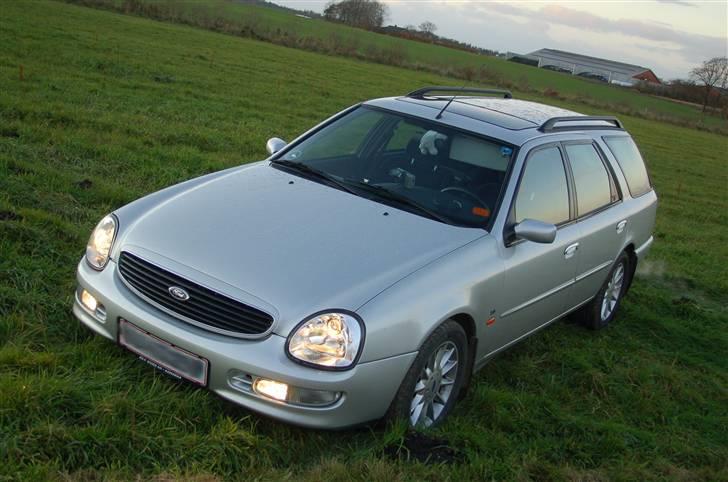 Ford Scorpio Estate Ghia - Billeder af biler - Uploaded af Heidi H