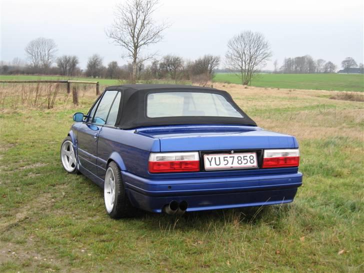 BMW 325 e30 cab - Billeder af biler - Uploaded af cabriolet (tøzen) :0 )