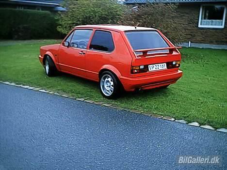 VW golf 1 LS '' SOLGT " - Billeder af biler - Uploaded af kim l