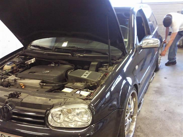 VW Golf 4 Turbo/ SOLGT - Billeder af biler - Uploaded af Stine K