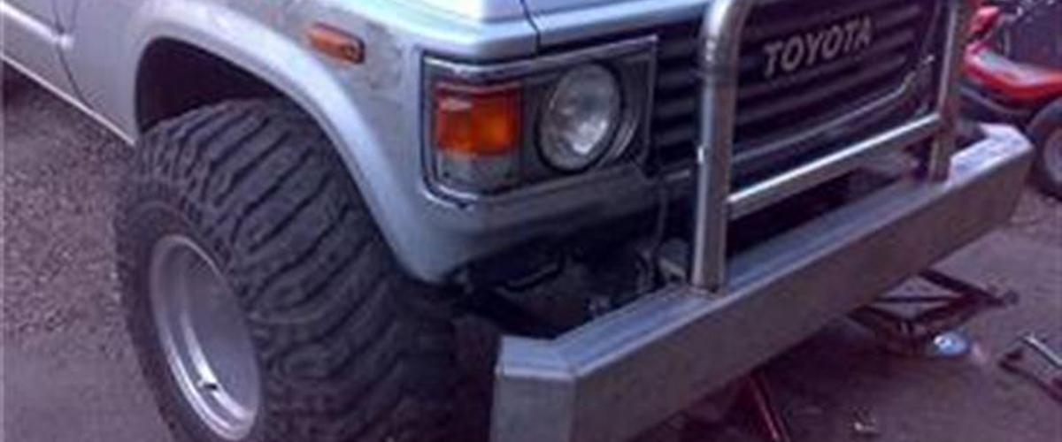 Toyota Landcruiser HJ60 - 1985 - Bilen skal totalt renoveres,