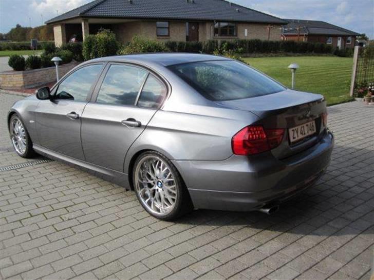 BMW 318I E90 LCI - Billeder af biler - Uploaded af Kaare k