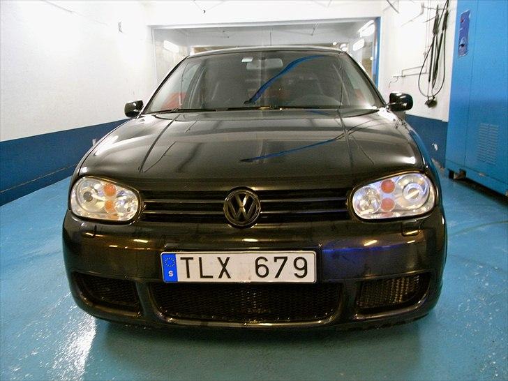 VW Golf 3,2L R32 - Billeder af biler - Uploaded af Brian J