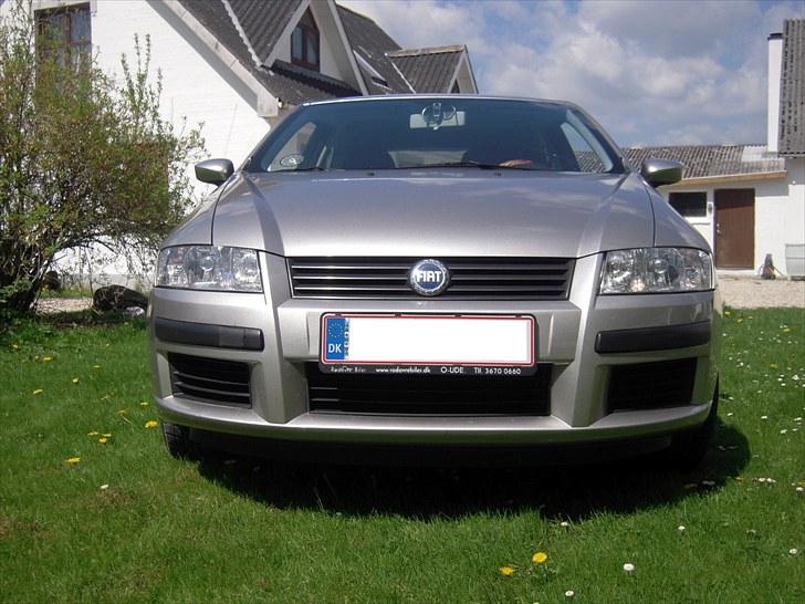 Fiat Stilo Dynamic 1.8 - Billeder af biler - Uploaded af . Holländer