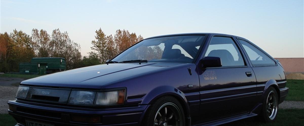 Toyota Corolla GT Coupe AE86 - 1984 - AE86 LEVIN