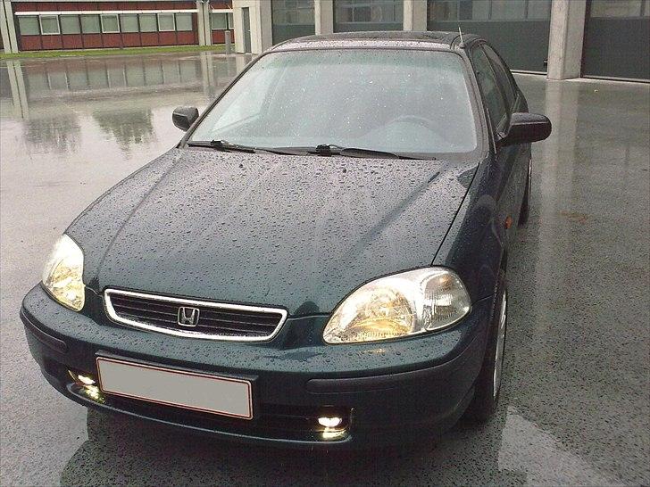 Honda Civic EK3 4door - Billeder af biler - Uploaded af PeterKubik
