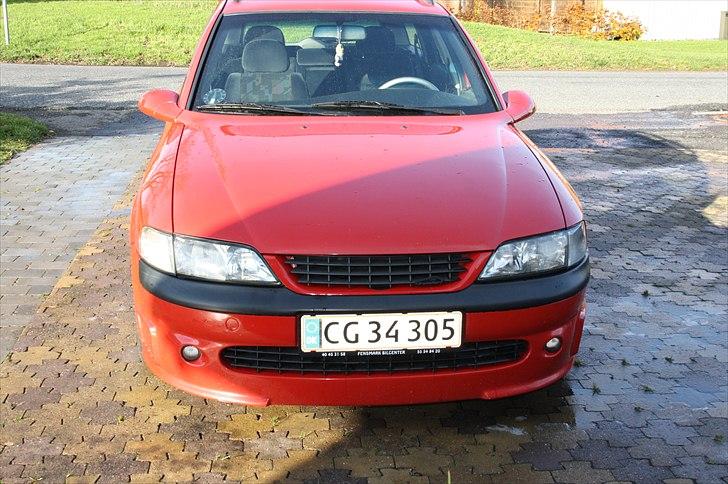 Opel Vectra B I500 stc. - Billeder af biler - Uploaded af michael n