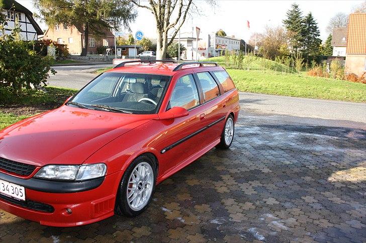 Opel Vectra B I500 stc. - Billeder af biler - Uploaded af michael n