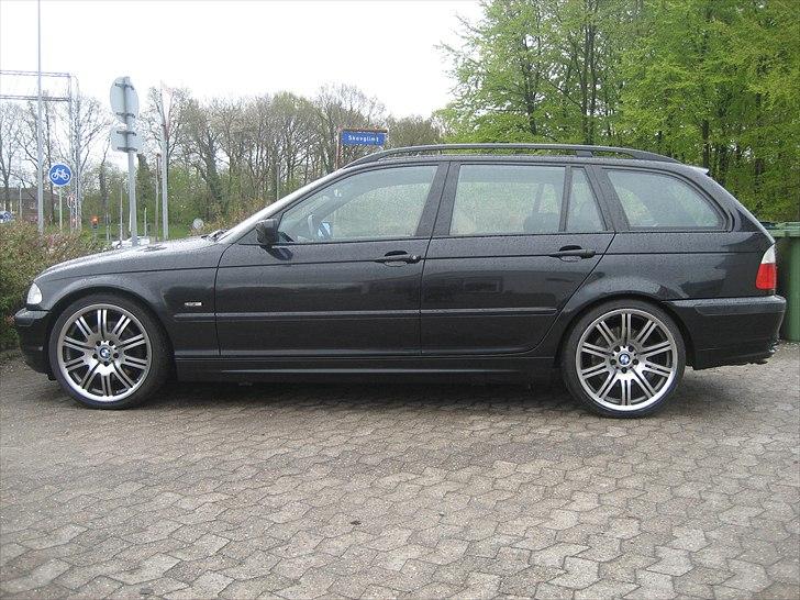 BMW E46 330d 2000 solgt - Billeder af biler - Uploaded af Michel J