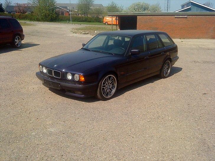 BMW e34 530 v8 SOLGT - Billeder af biler - Uploaded af kennet l