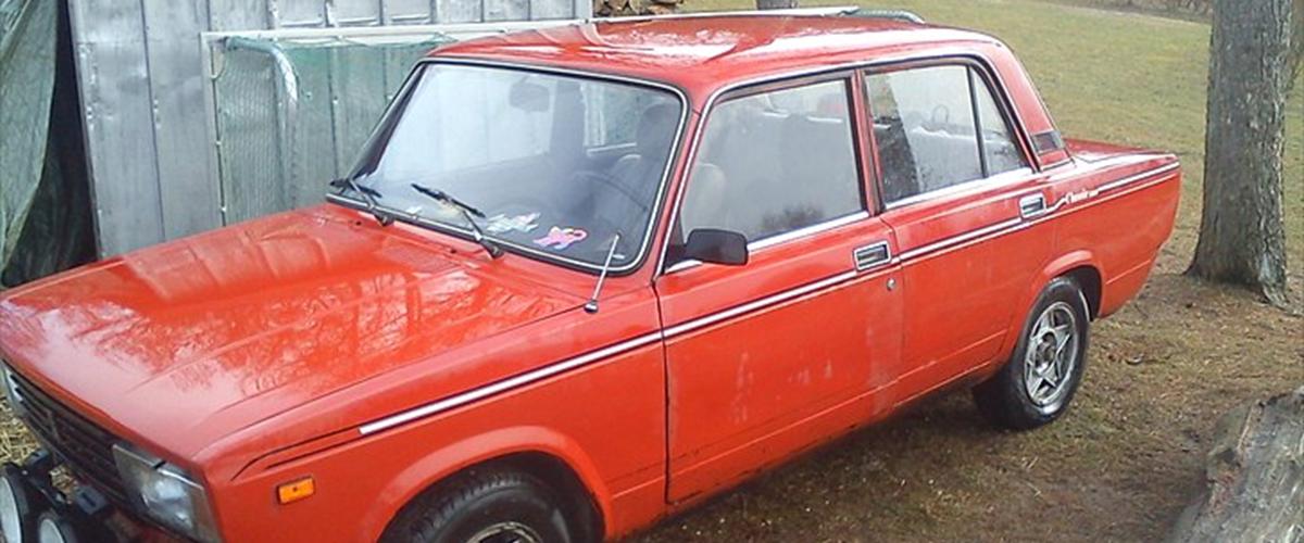 Lada 2105 - 1991 - ingen rust i bund den har 30 ...