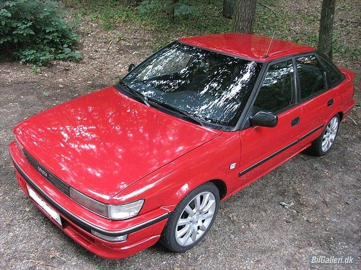 Toyota Corolla AE92 GT-I 16v - Billeder af biler - Uploaded af Daniel P