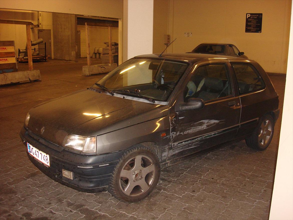 Renault Clio mk1 s - Billeder af biler - Uploaded af jannick O