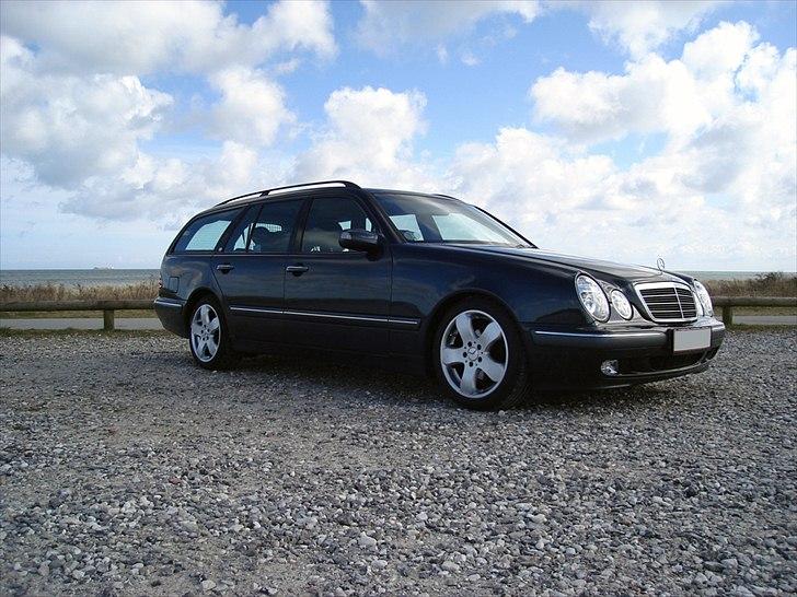 Mercedes Benz S210 E-220 CDI *SOLGT* - Billeder af biler - Uploaded af ...