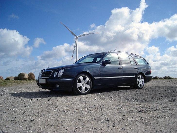 Mercedes Benz S210 E-220 CDI *SOLGT* - Billeder af biler - Uploaded af ...