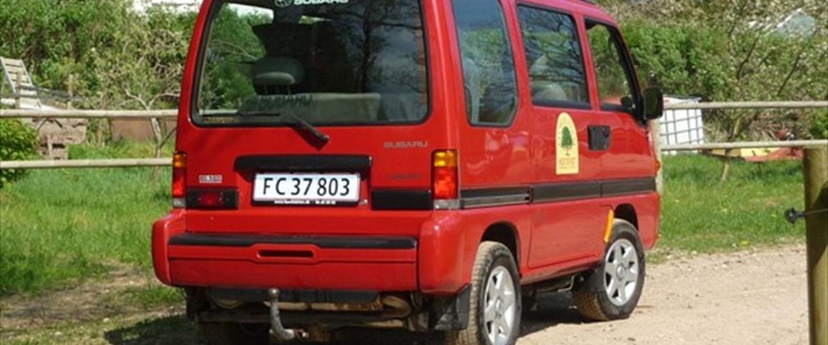 Subaru Libero E12 - 1996 - En lille bil der drejer hoved...