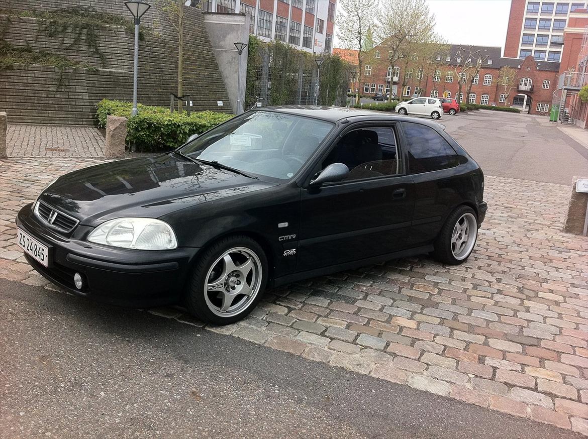 Honda Civic D14A4 - Billeder af biler - Uploaded af E39 Power