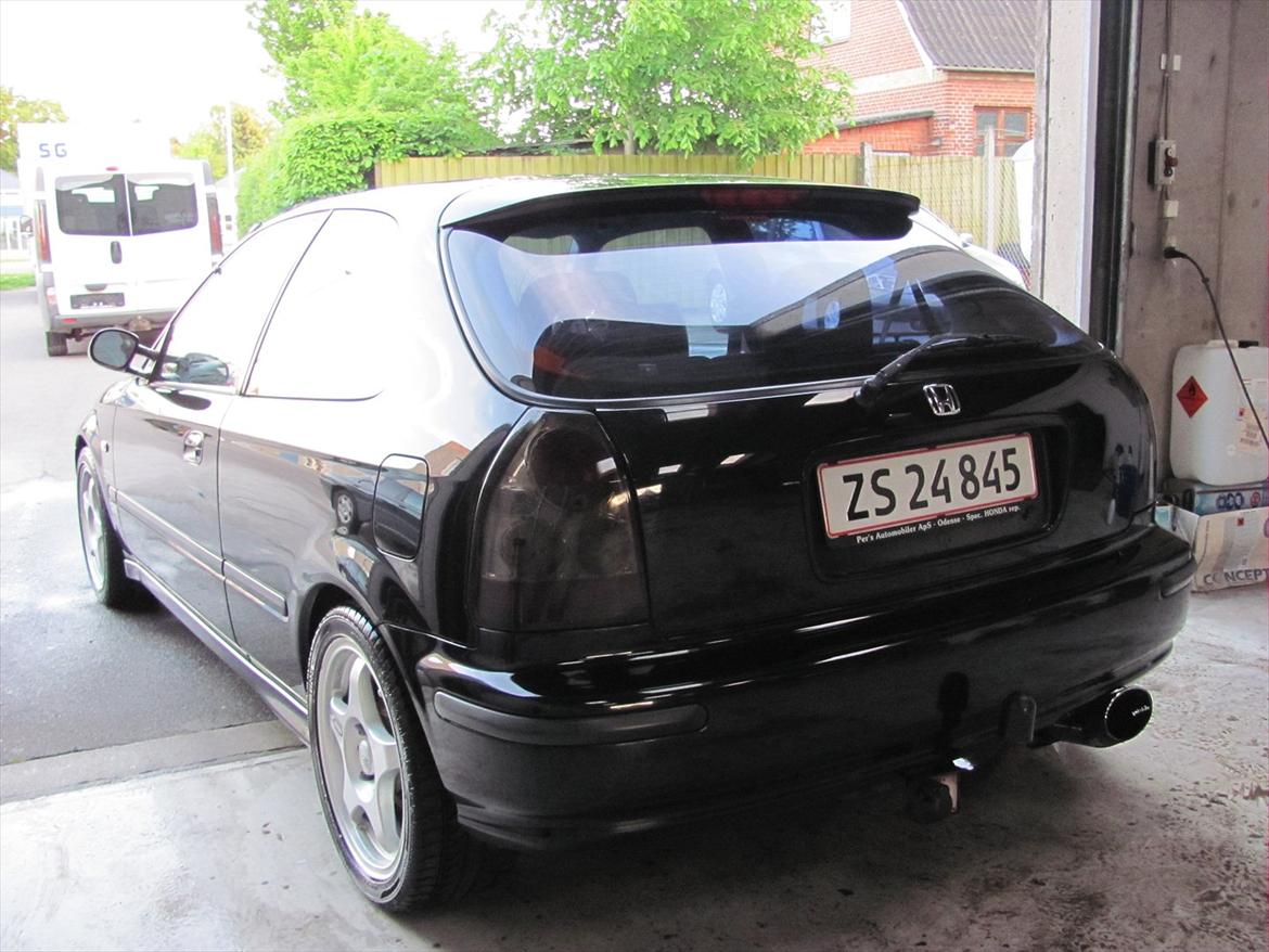 Honda Civic D14A4 - Billeder af biler - Uploaded af E39 Power