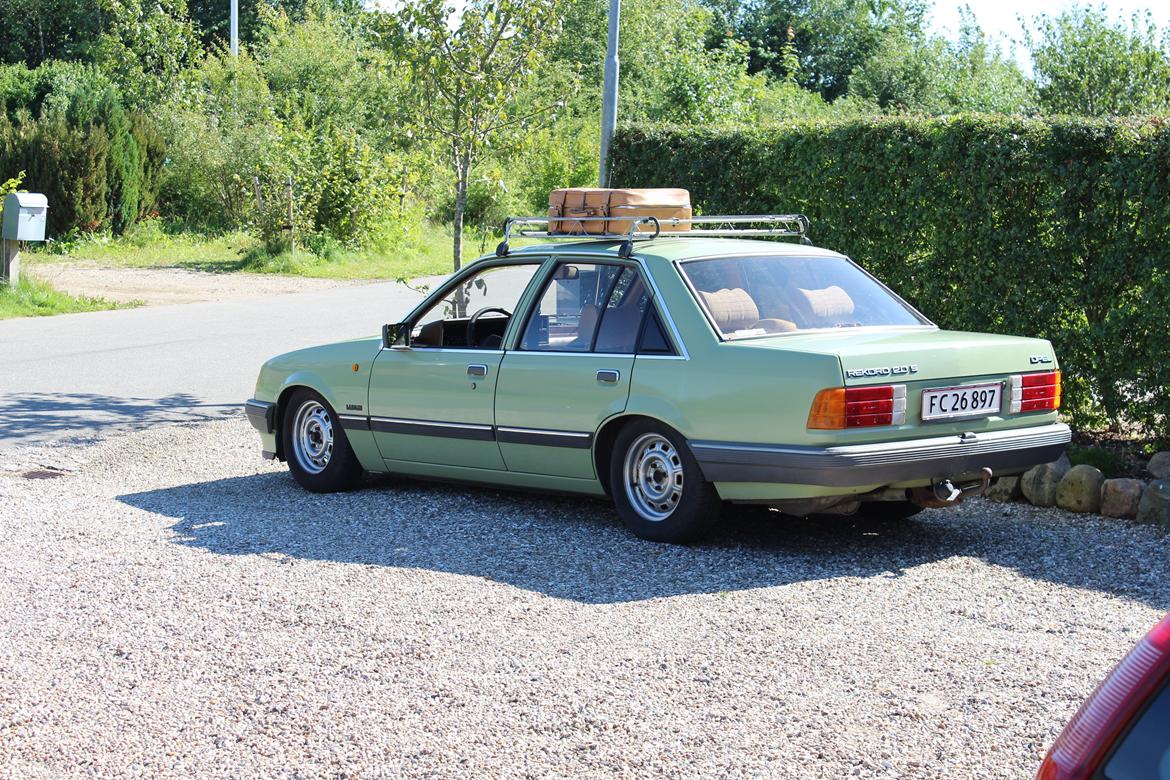 Opel Rekord E2 Luxus "Vinterhi" - Billeder af biler - Uploaded af . C