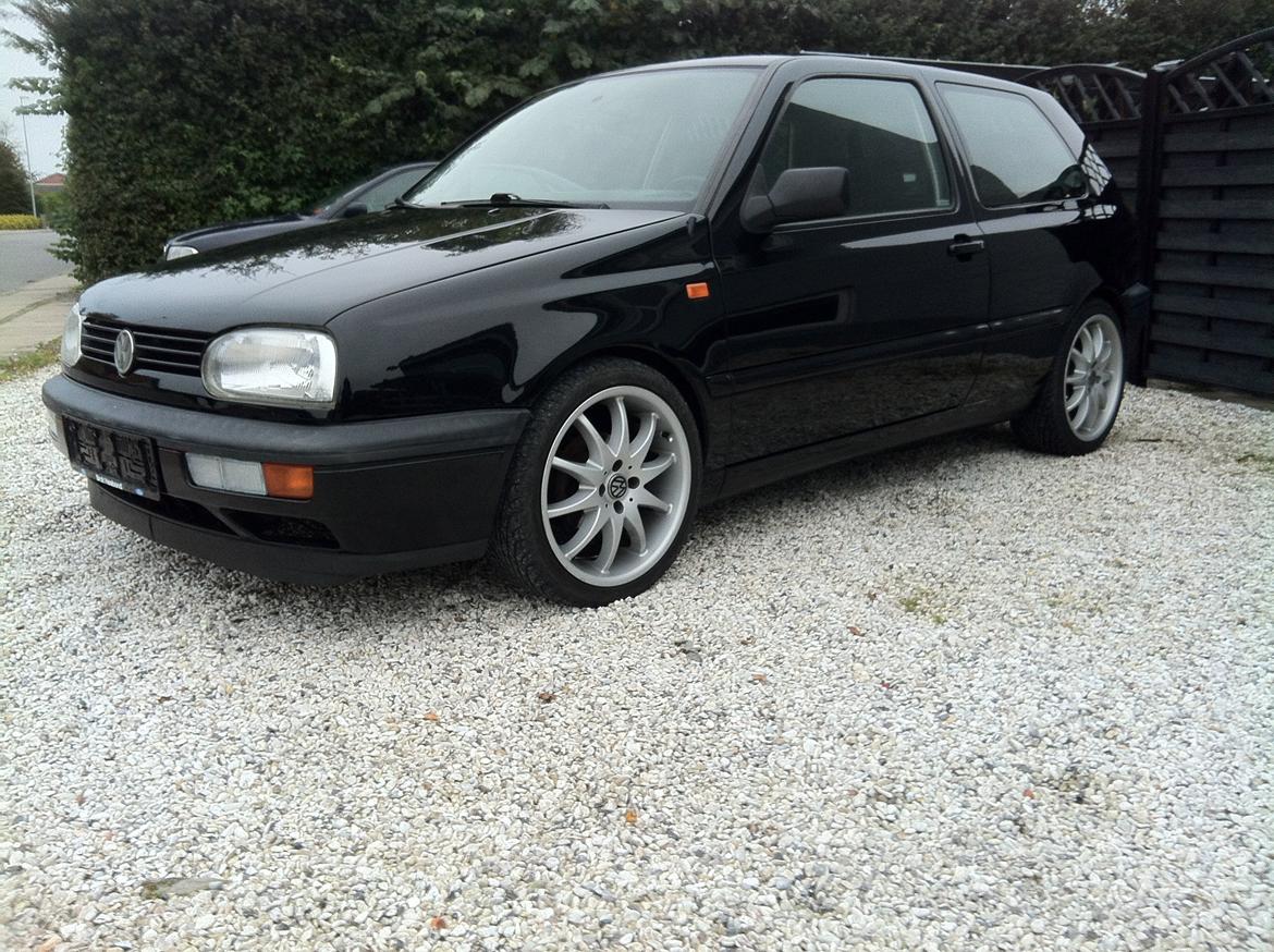 VW Golf 3 - Billeder af biler - Uploaded af Tobias N