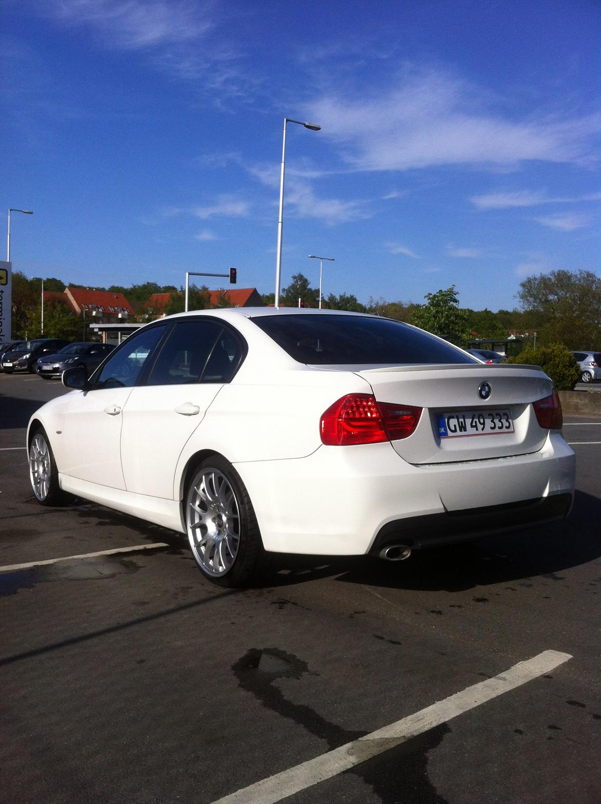 BMW 318d E90 LCI - Billeder af biler - Uploaded af Anders L