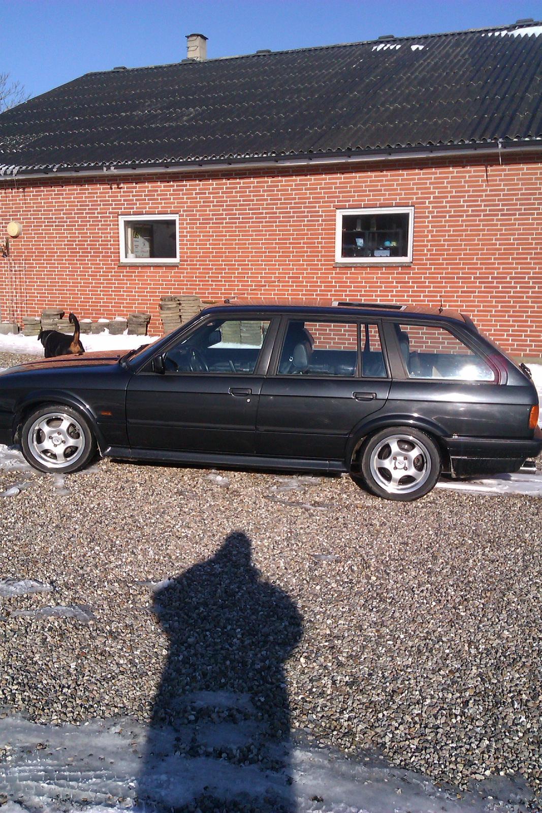 BMW E30 325 ix Touring - Billeder af biler - Uploaded af Jesper N