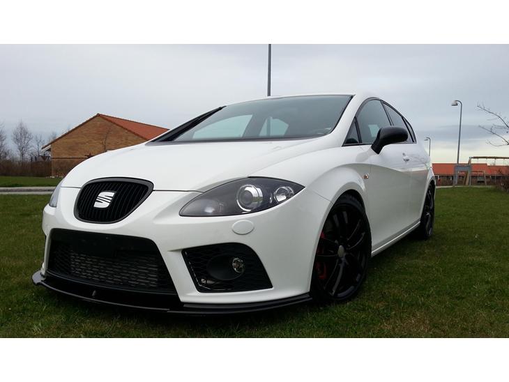 Seat Leon Cupra R/T 600 - dB Performance - 2009 - Vaskes KUN i hånden ...