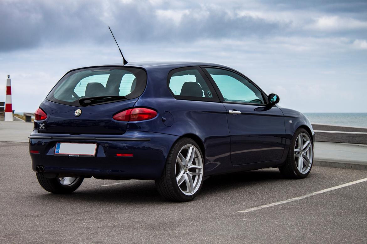 Alfa Romeo 147 2,0 Twinspark Selespeed *til-s@lg!!!* - Billeder af ...