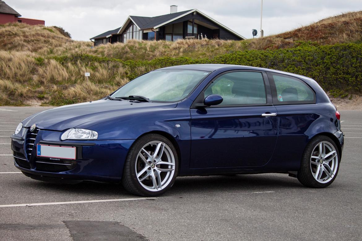 Alfa Romeo 147 2,0 Twinspark Selespeed *til-s@lg!!!* - Billeder af ...