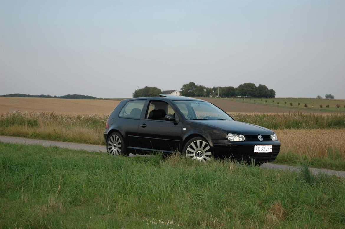 VW golf 4 2,8 4-Motion - Billeder af biler - Uploaded af Niklas D