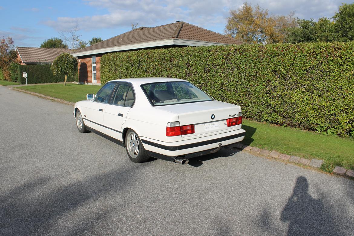 BMW E34 520I - Billeder af biler - Uploaded af ///Emil P -BMW