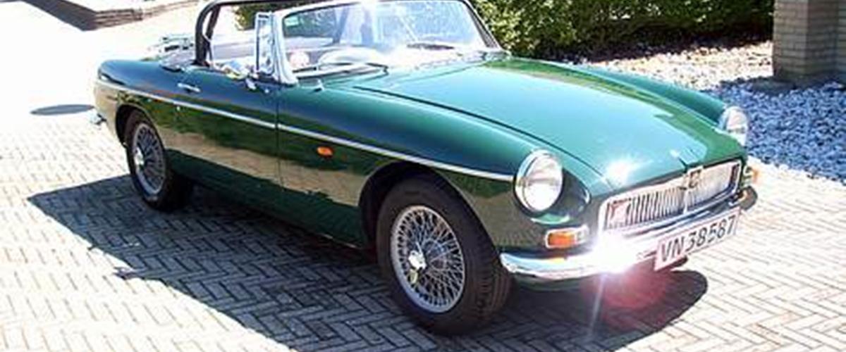 MG MGB ( Sommer bil ) - 1965 - Den står helt orginal på nær ...