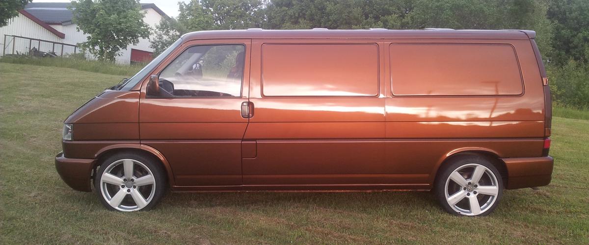 VW Transporter t4 - 1996 - Bilen er ny lakeret i Audi fa...