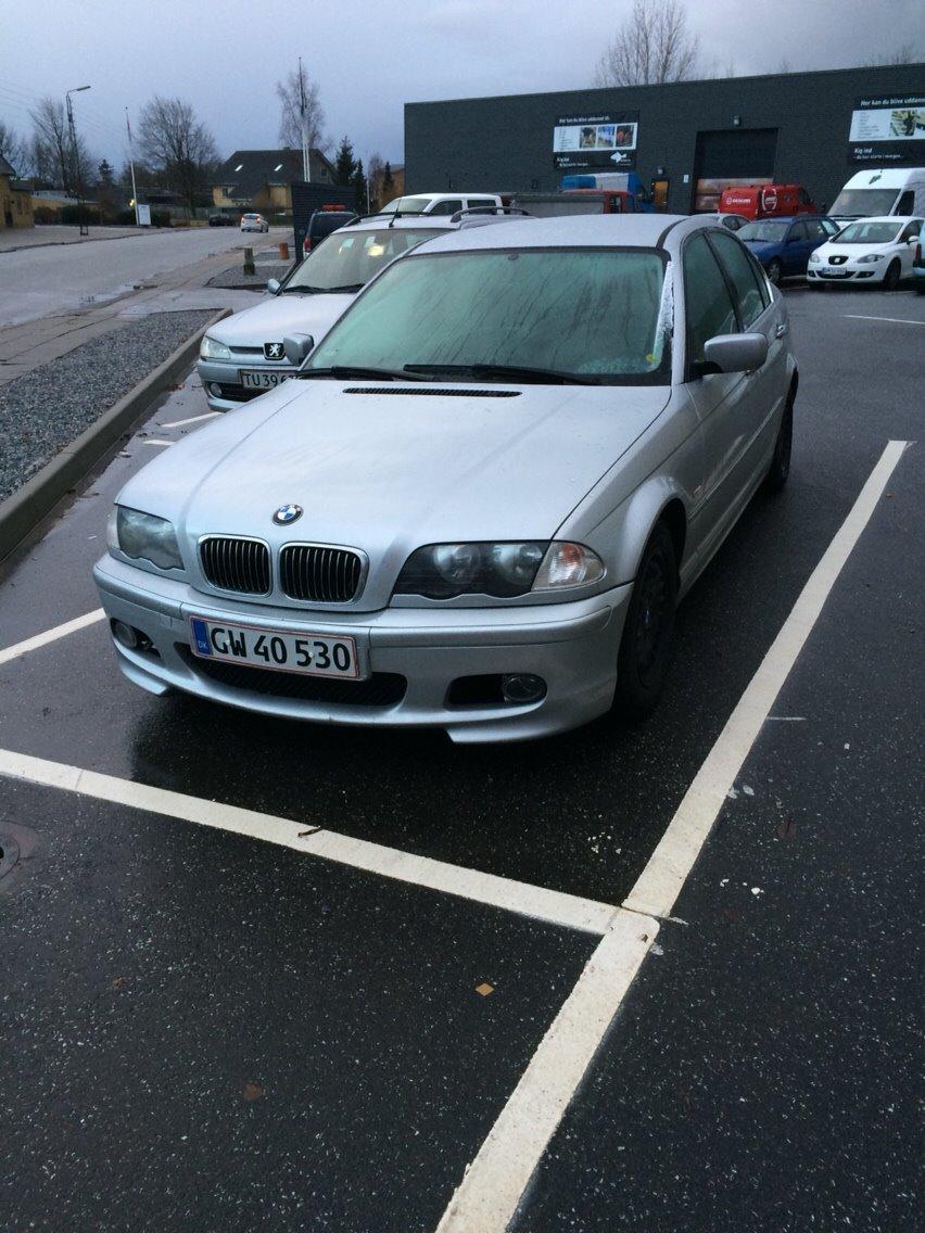 BMW E46 (Tidl.bil) - Billeder af biler - Uploaded af mike o