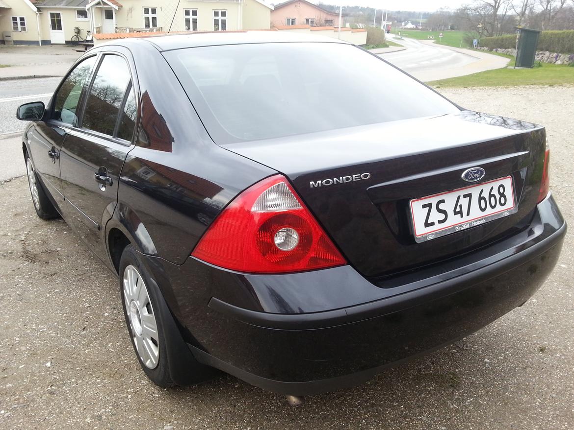 Ford Mondeo Trend 2,0 MK III - Billeder af biler - Uploaded af ' NICKLASS