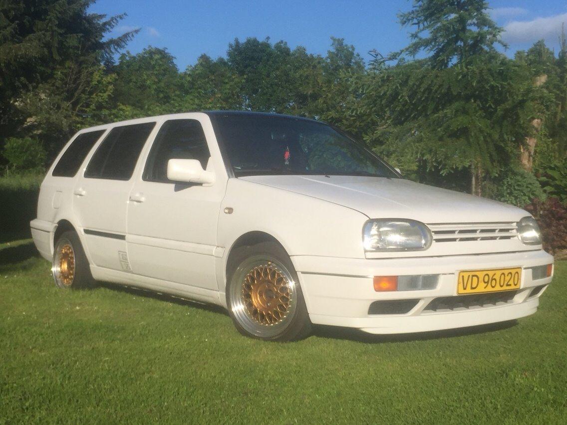 VW Golf 3 Variant Van - Billeder af biler - Uploaded af Rasmus T