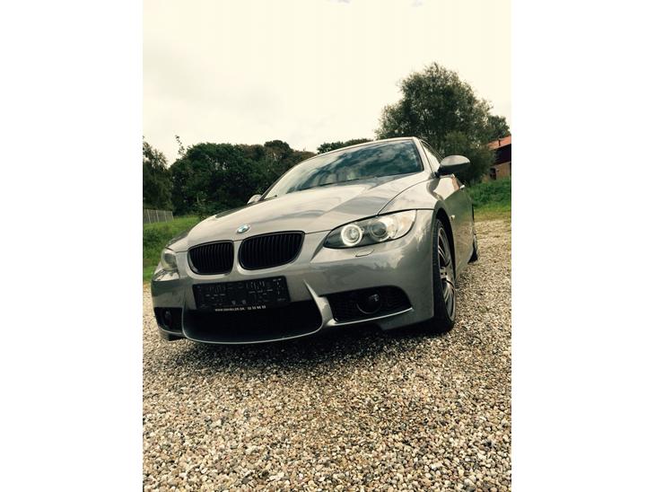 BMW 325i Coupé E92 - 2007